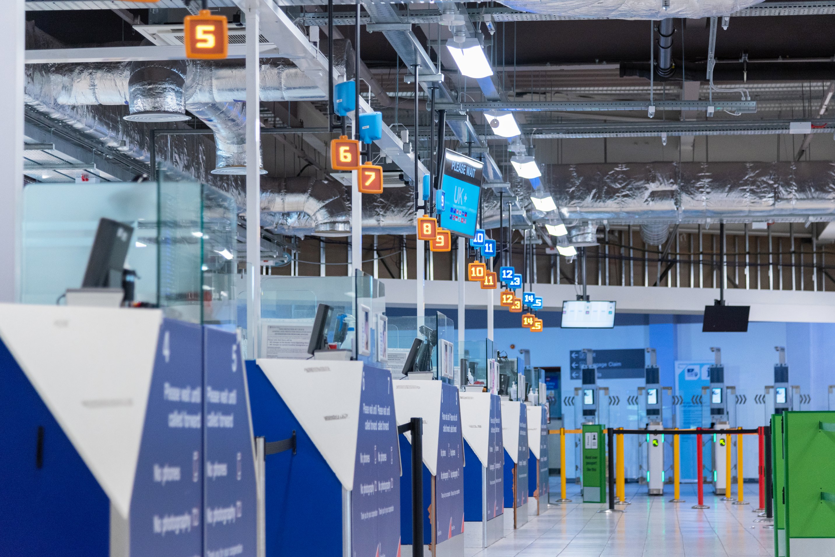 Tensator® India | Queue Managers & Crowd Control Stanchions